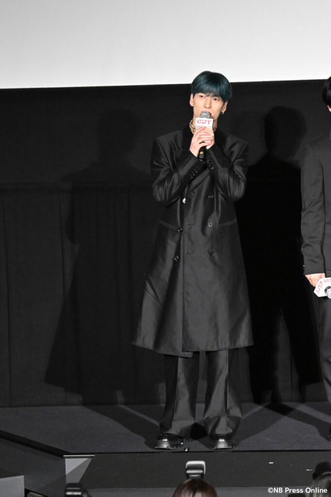 与田祐希(乃木坂46)が見守る中、倉悠貴、JO1メンバーらが「しり相撲対決！」映画『OUT』完成披露上映会 – NB Press Online